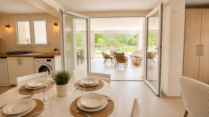 Harmonie Des Prés, 2 Logements, Chacun Chez Soi - Espalion