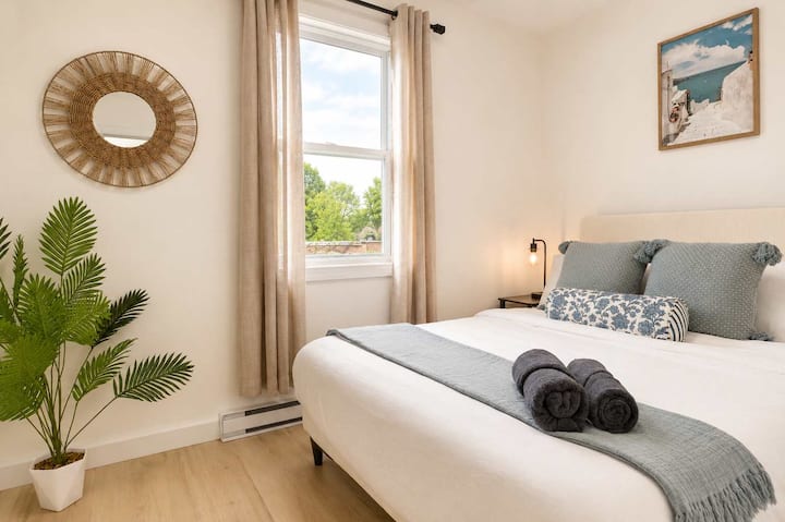 Familles & Groupes | 3 Chambres Pour 8 | Ac | U9 - Levis