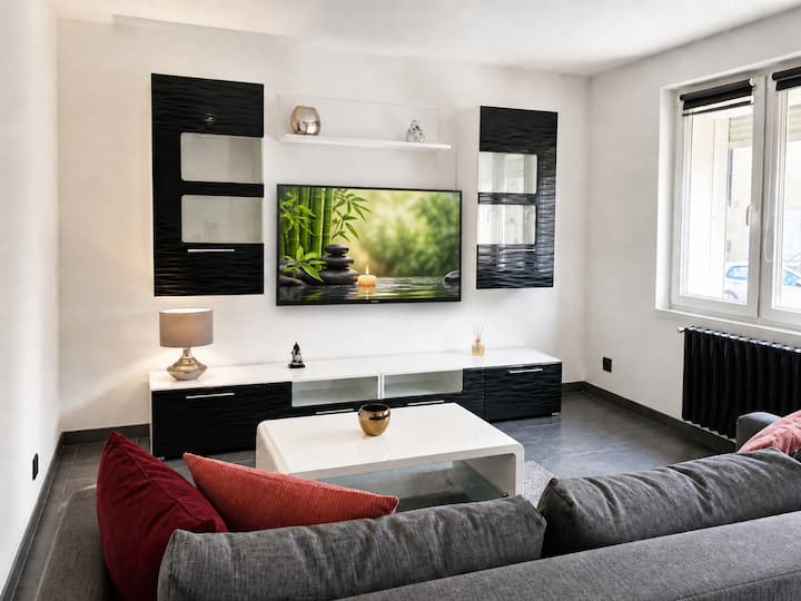 Appart Joeuf Confortable Et Pratique - Briey