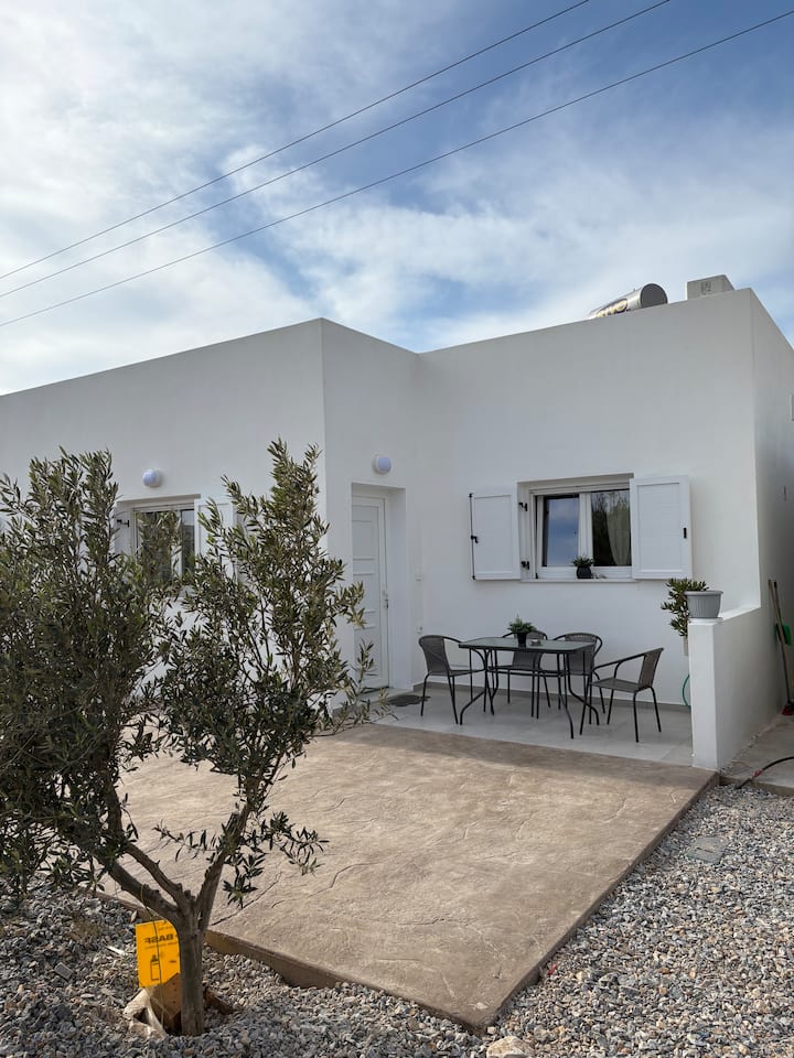Naxian Olive House - Наксос