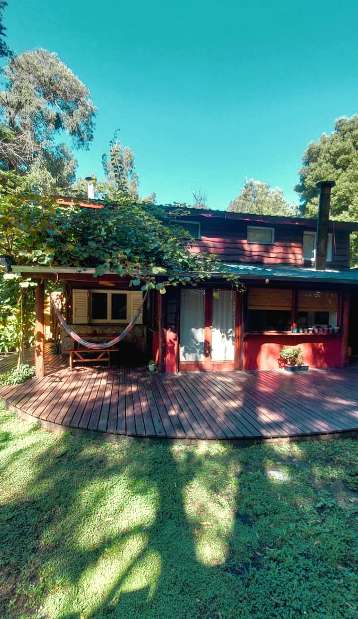 Amplia Cabaña Artesanal En Bosque Peralta Ramos - Mar del Plata