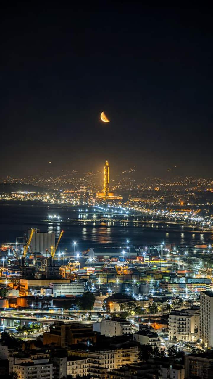 Mirage | Vue 360° Sur La Baie D’alger - Algiers