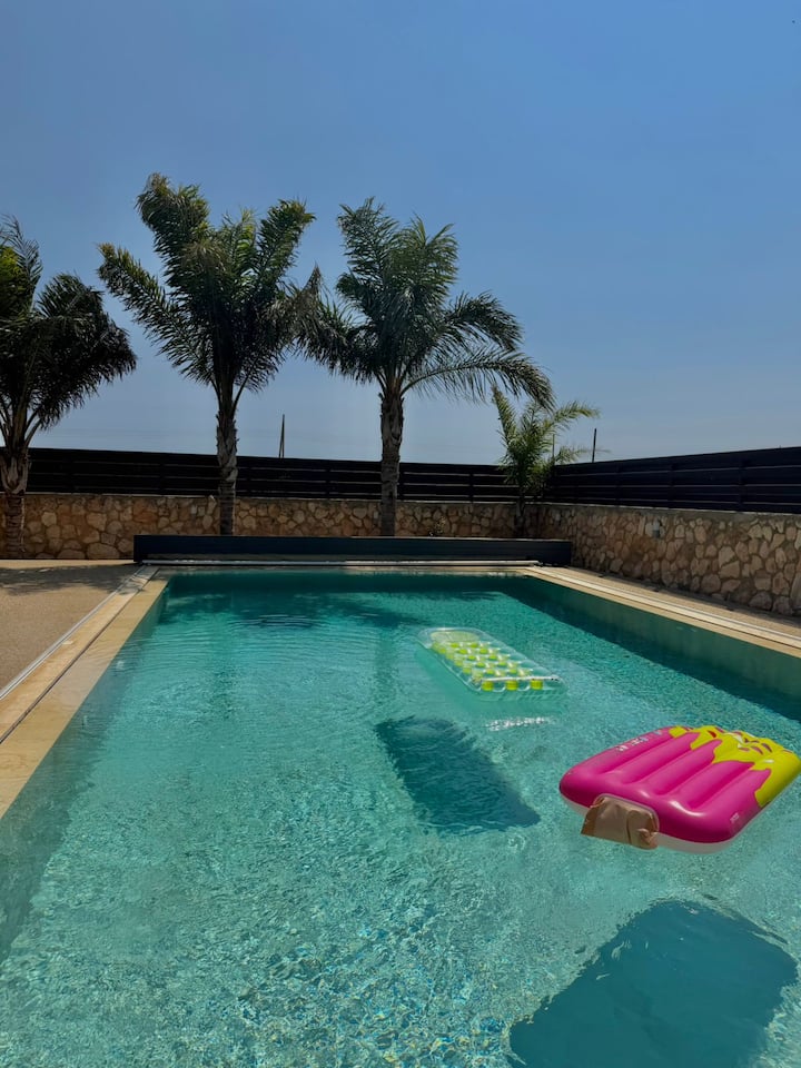 Serenity Villa - Private Heated Swimming Pool - Zypern