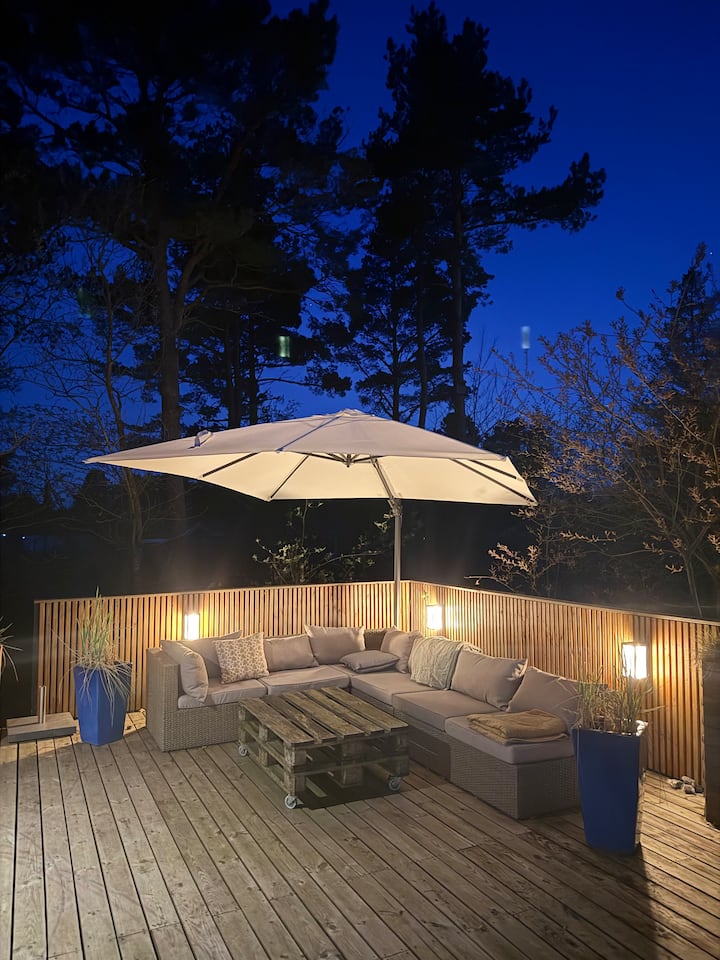 Hyggeligt Sommerhus Tæt På Golfbane, Strand Og Ro - Hou