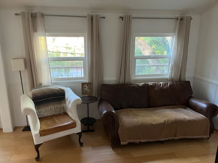 Entire Topanga Retreat | Cabin + Guest Suite - Topanga, CA