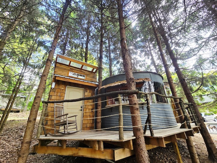 Bin There Treehouse, A Grain Bin Treehouse! - Maryland (State)