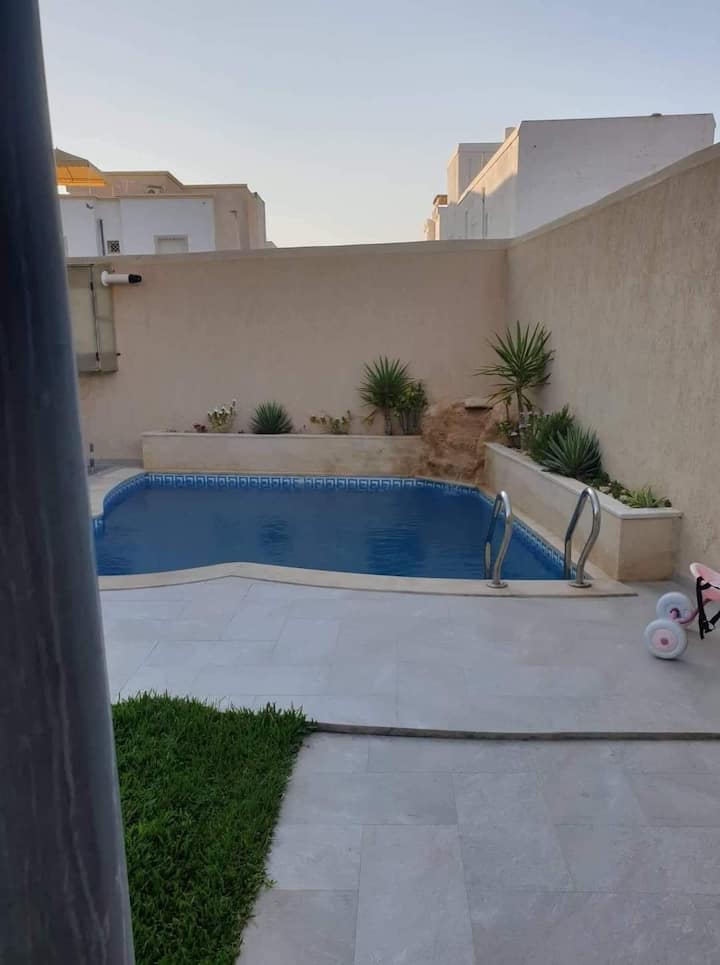 Great Location Walking Distance From Beach - Hammamet