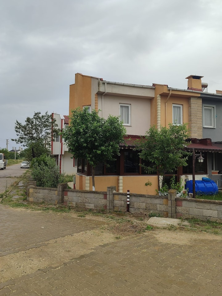 No:06 Kaptan Saros Turizm - Erikli