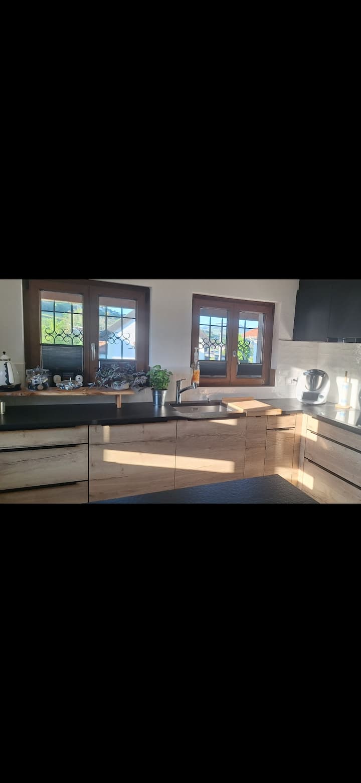 Charmant Appartement Proche Lac Et Montagne - La Roche