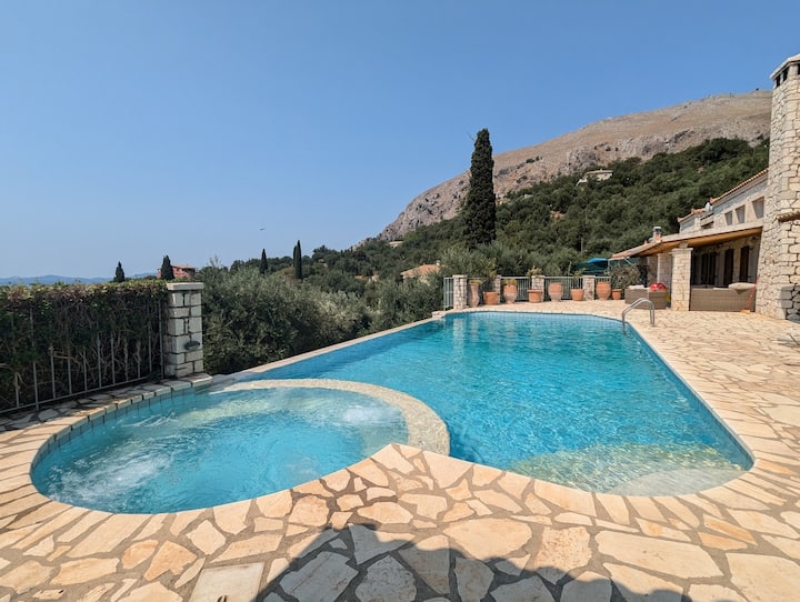 Villa Olive Grove Infinity Views & Timeless Luxury - Corfu