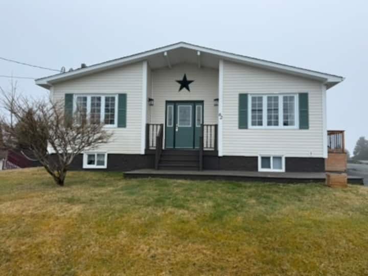 Beecham Cottage - Bay Roberts