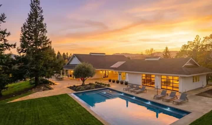 Luxury 4br Honey Farm Retreat In Healdsburg - Geyserville, CA