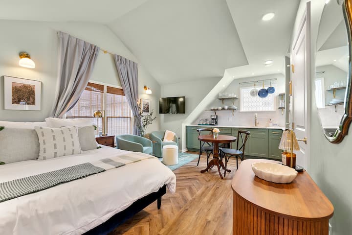 La Casita - A Sophisticated, Sunlit Studio In Eav - Atlanta, GA