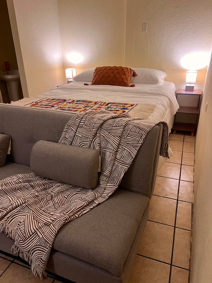 Lodging Antigua Room In The Center Of Antigua - Guatemala