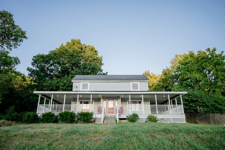 Farmview Cottage - Eureka, MO