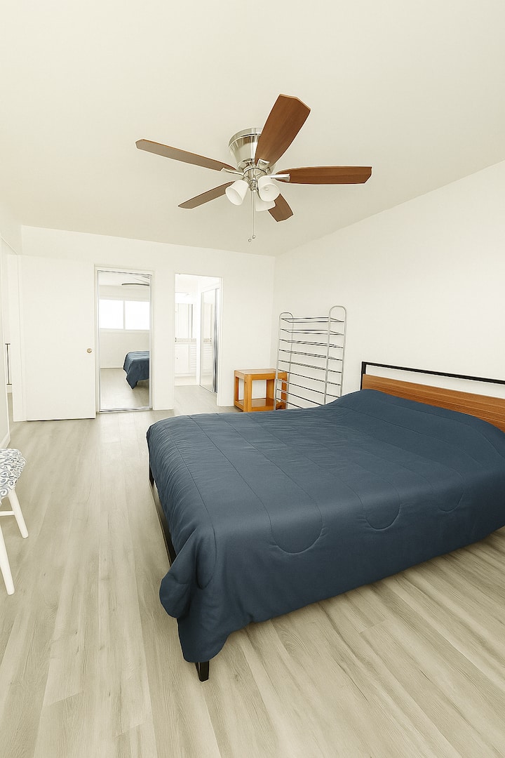 Private Room With Attached Bath In Redondo Beach#2 - Hermosa Beach, CA
