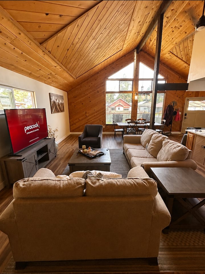Pine Way Chalet - Chester, CA