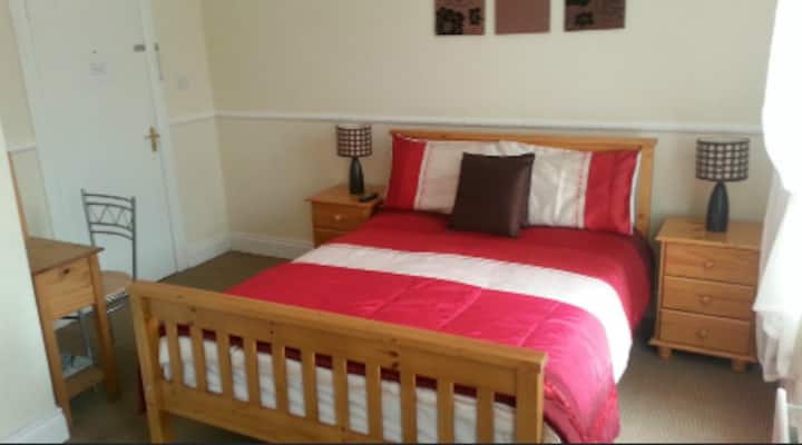 Phoenix B&b Single Room 8 (Room Only) - Derry
