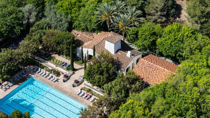 30 Days+ In Prestige Community 15 Minutes To Beach - Irvine, CA