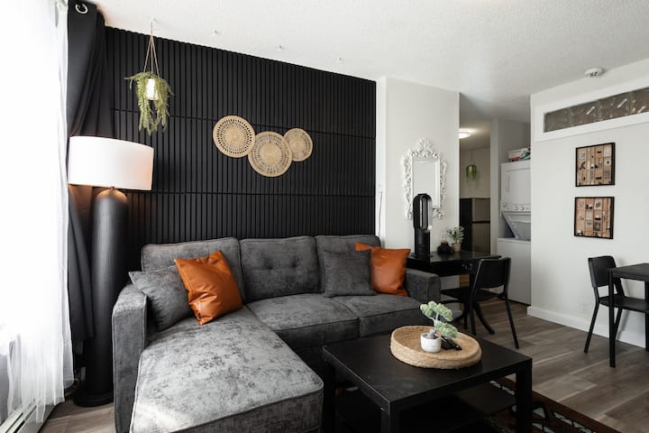 Quiet & Walkable: Stampede, Bmo, Nightlife & Eats! - Calgary