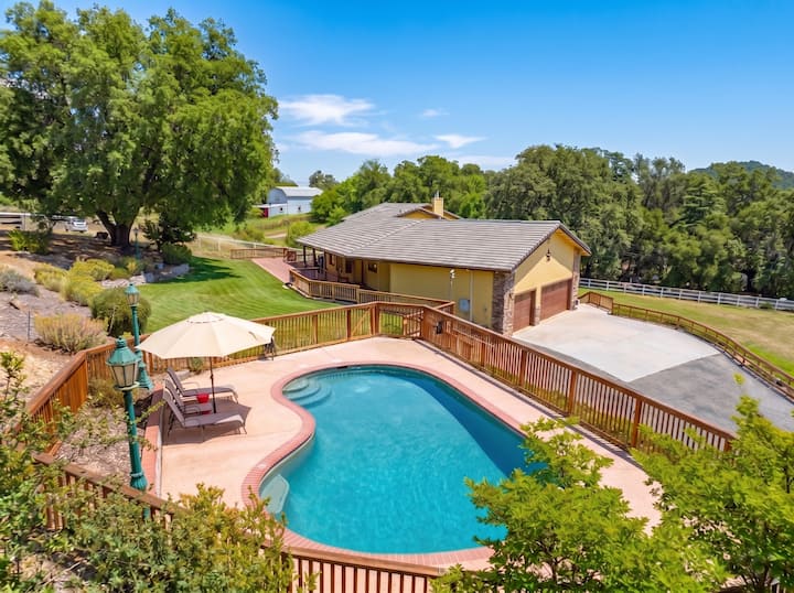 An Epic Stay: Pool, Pickleball And Hot Tub. - Atascadero, CA
