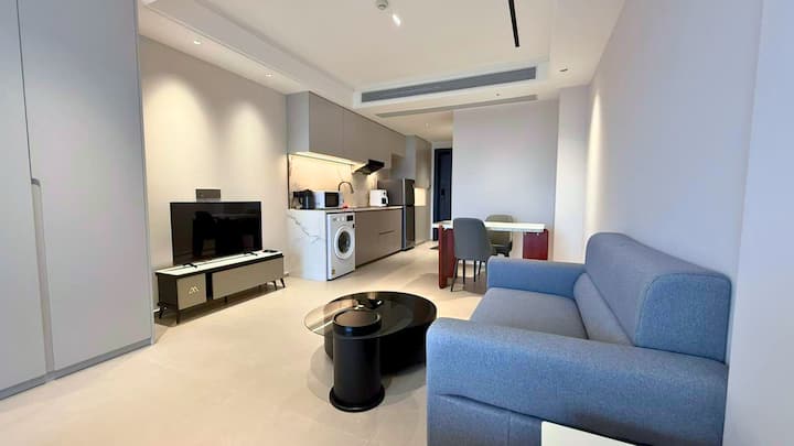 Homelia • Modern Luxury Studio • City View • 19-27 - Cambodia