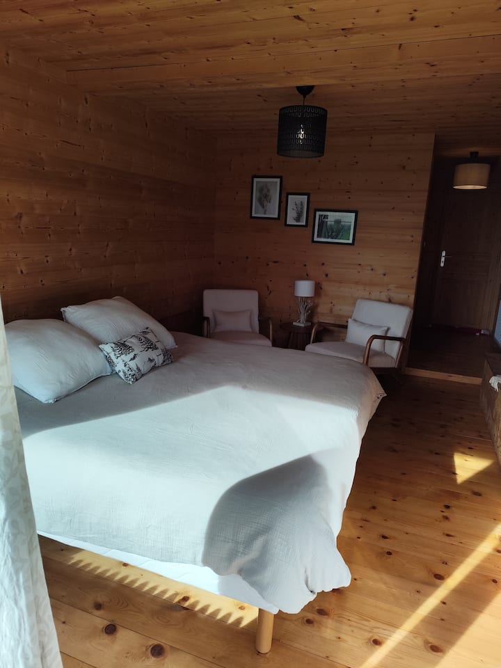 Chambre Chaleureuse Proche Suisse Et Golfs - Les Rousses