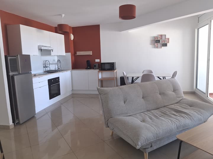 T3 Bien Situé Et Agréable à St Denis. - Saint-Denis, La Réunion