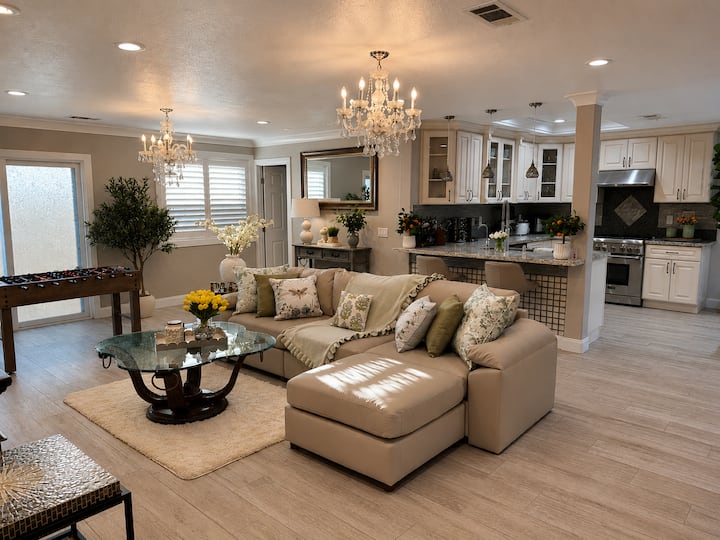 Huntington Beach Retreat | Private Pool - Huntington Beach, CA