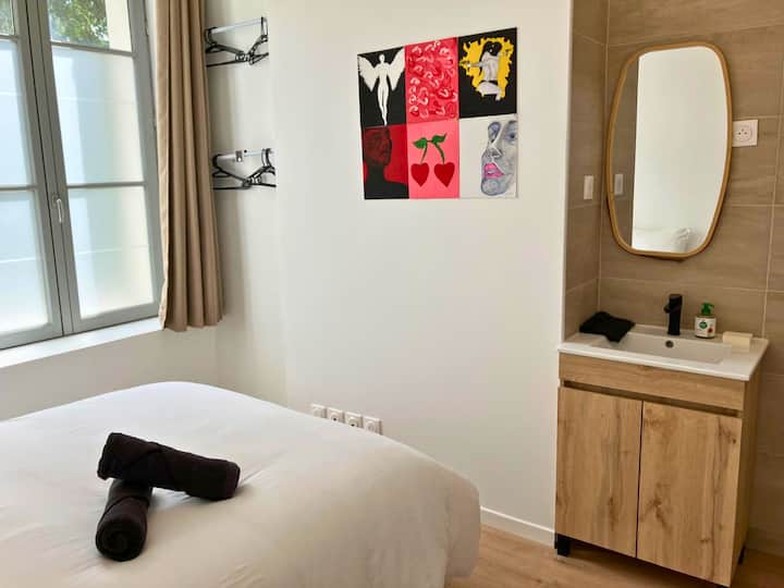 Appartement Lumineux • Gare & Centre 2 Min à Pied - Châtellerault