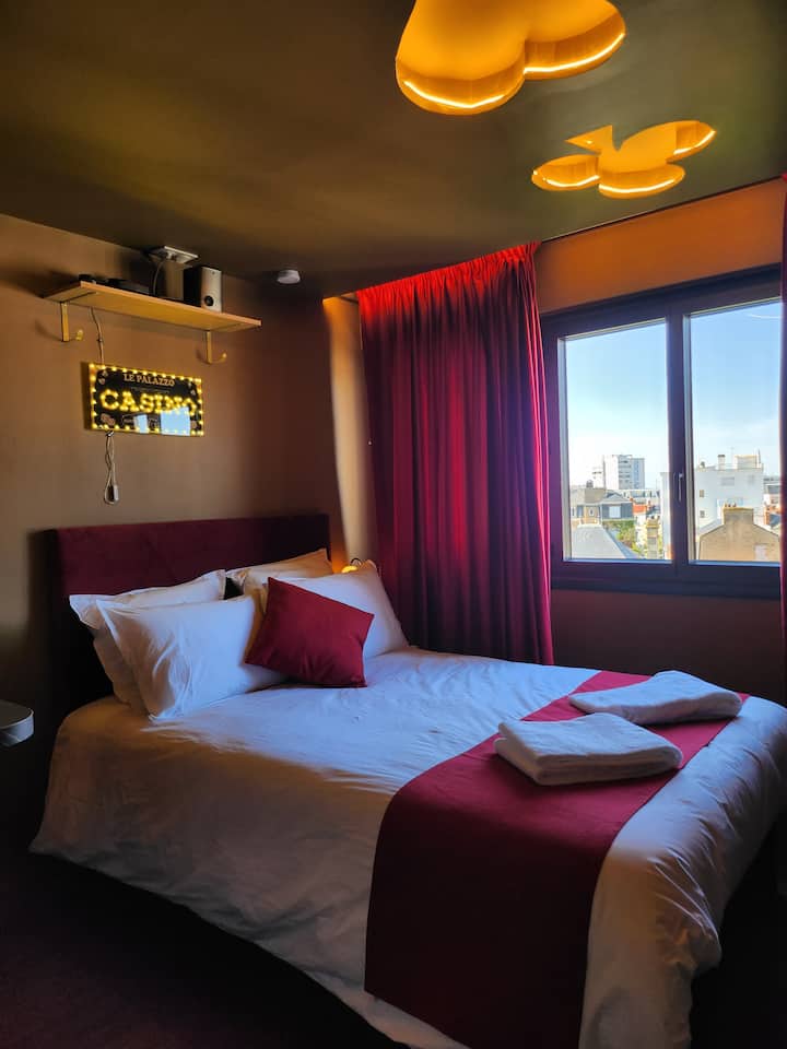 Casino Royal | Suite Chic Remblai Cinéma Privé - Les Sables-d'Olonne