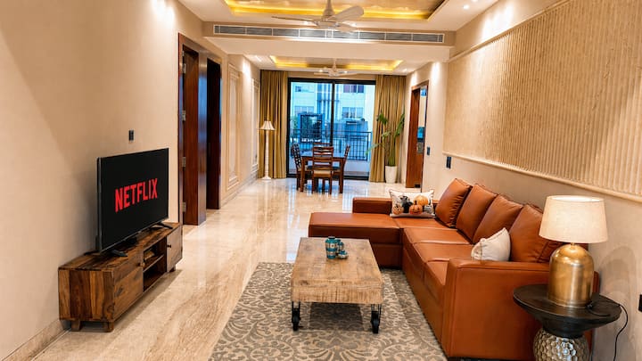 Elegant 4bhk Apartment On Golf Course Road Gurgaon - Gurugram