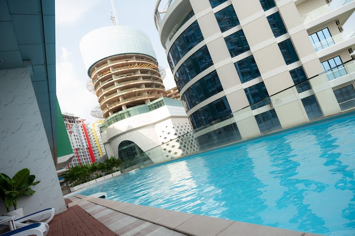 Olympia City Condo - Pool, Gym & Views - Cambodia