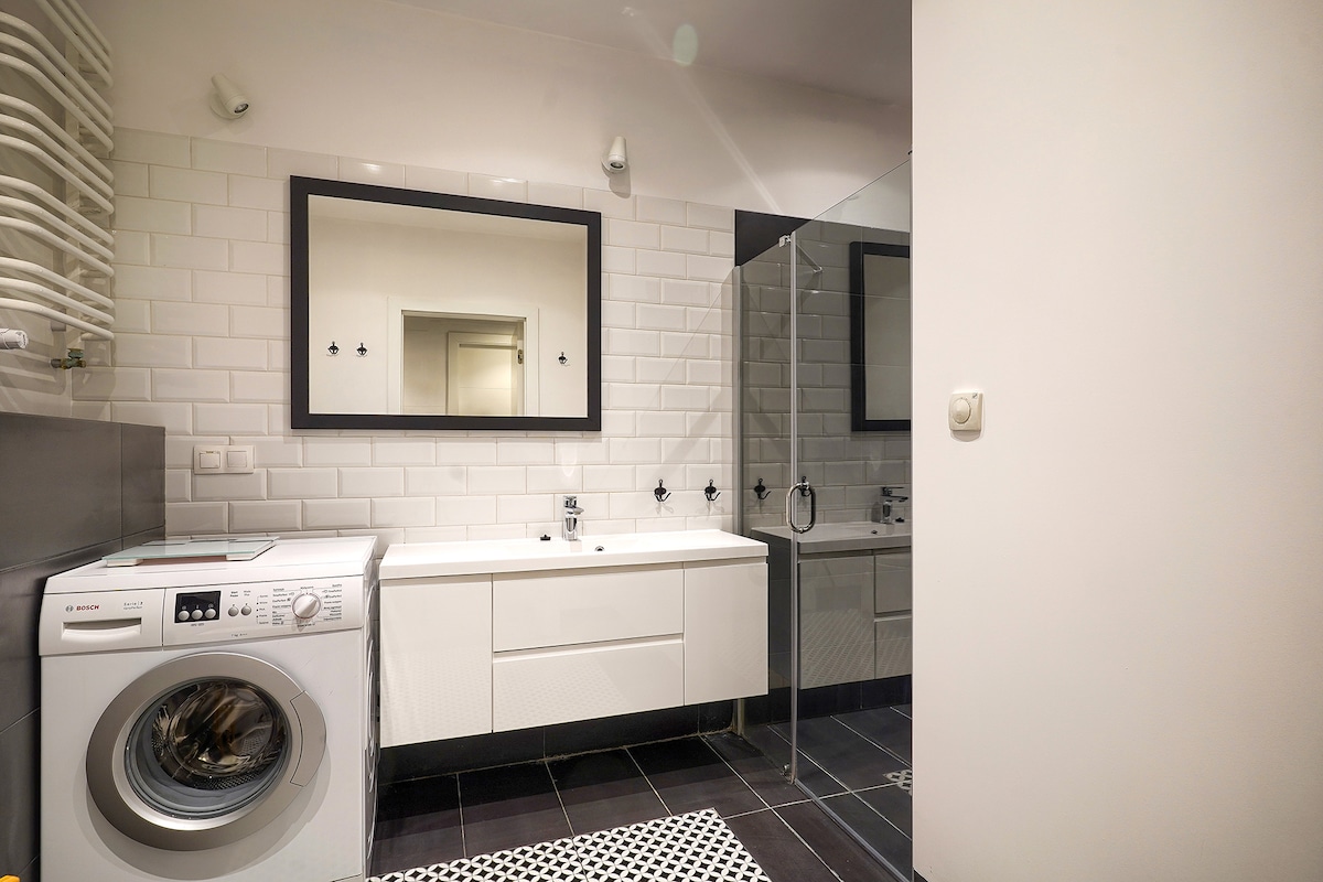 Lavender Room - Flats for Rent in Warsaw, Województwo mazowieckie ...