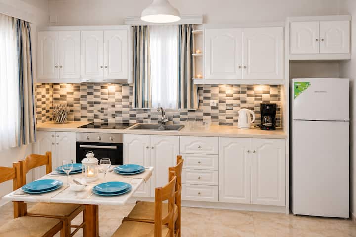 Superior One Bedroom Apartment With Sea View - Mykonos Region