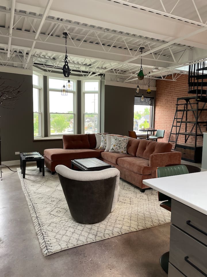 The Gadget And Game Loft - Wheaton
