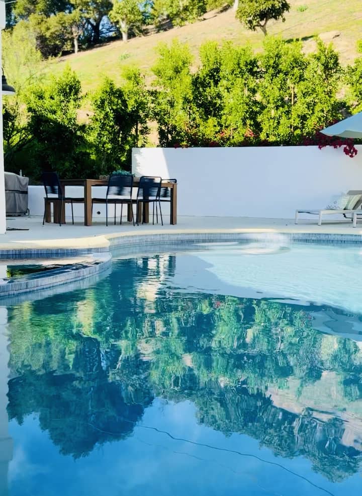 Private Ojai Hillside Retreat With Pool & Views - Ojai, CA