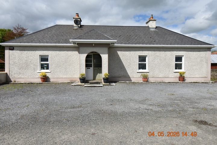 Gortnabla Cottage - Ballinasloe