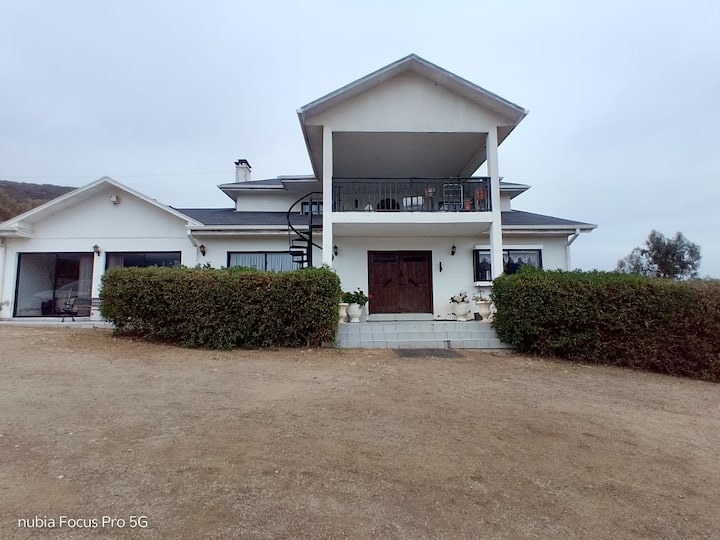 Casa De Campo Pucalan - Quillota