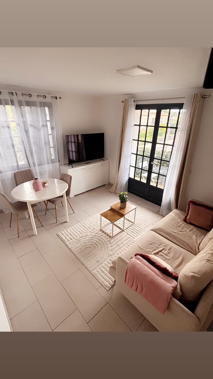 Charmant Duplex 2 Minutes à Pied De La Plage - Saint-Cyr-sur-Mer