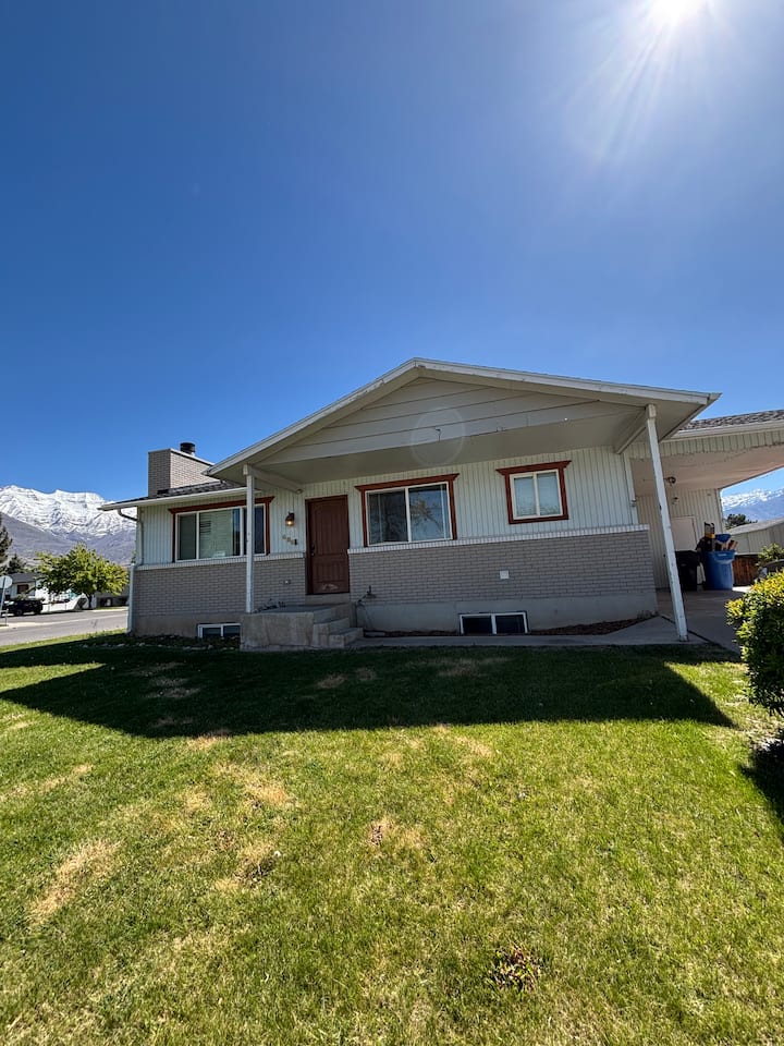 Cozy Utah Valley Home - Provo, UT