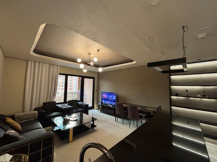 Luxurious Flat In Paramount Tower - Doha