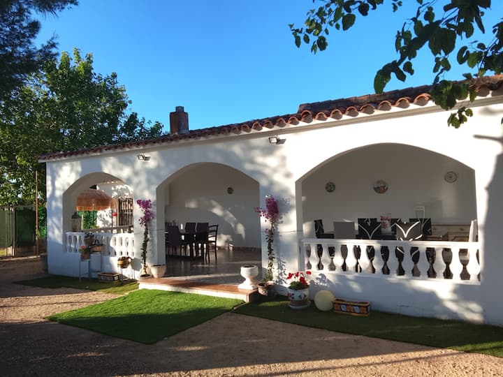 Chalet Rustico A 2 Minutos De Oliva Nova - Oliva