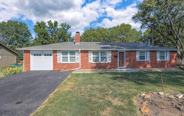World Cup 3br Home Near Stadium & Team Basecamps - Shawnee, KS