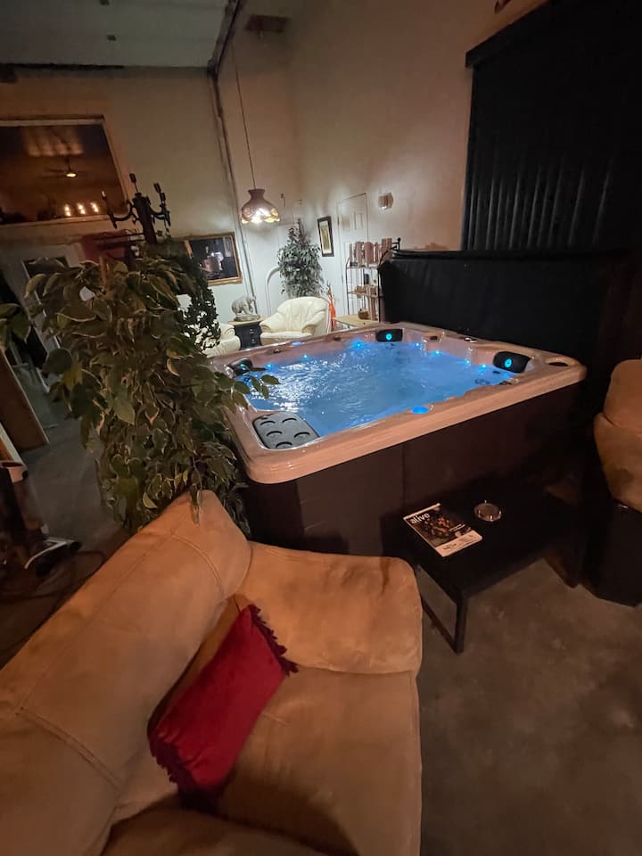 Sled N’bed - Sicamous