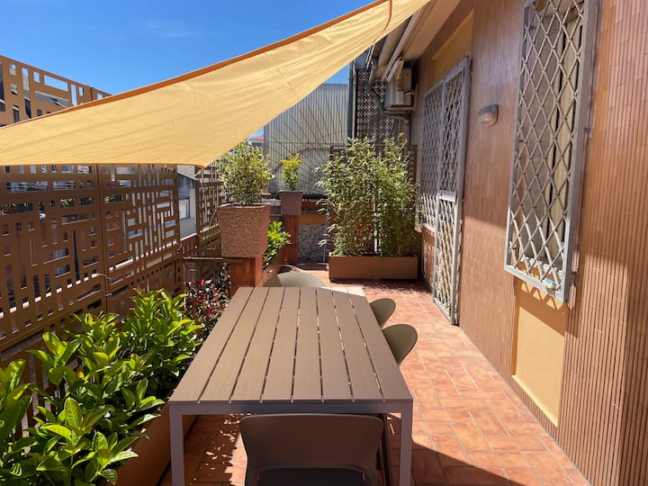 Cosy Penthouse,
Attico In Ztl Sul Centro Città - Pescara