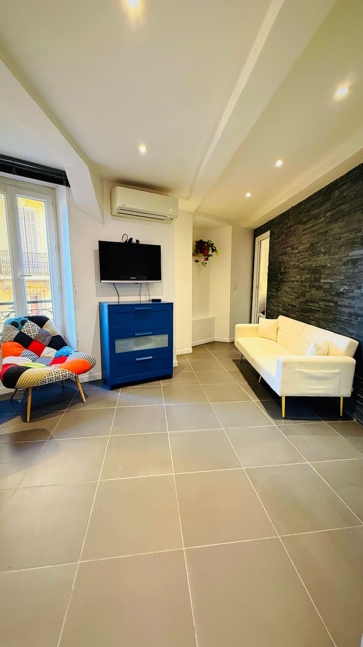 Cosy Town Apartment In The Heart Of Cannes - Cannes
