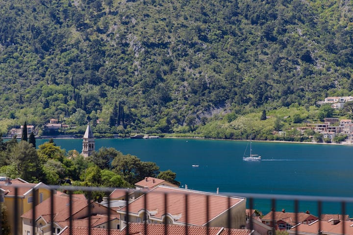 Boka Crown Penthouse By Mn Property - Kotor