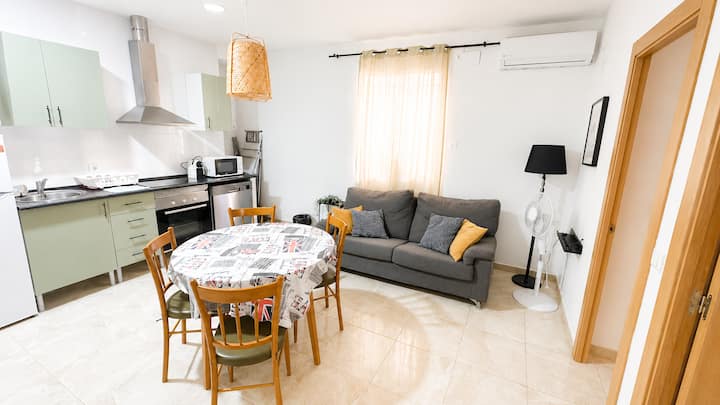 3-bedrooms Apartment Near The City Center - Valencia