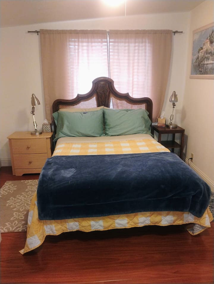 1887 Farmhouse Room #2 - Mountain View, CA